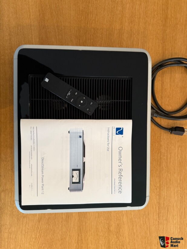 PS Audio DirectStream PowerPlant 12 power regenerator (silver) Photo ...