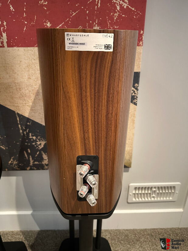 Wharfedale Evo 4.2 Bookshelf Speakers Photo #5855070 - Canuck Audio Mart