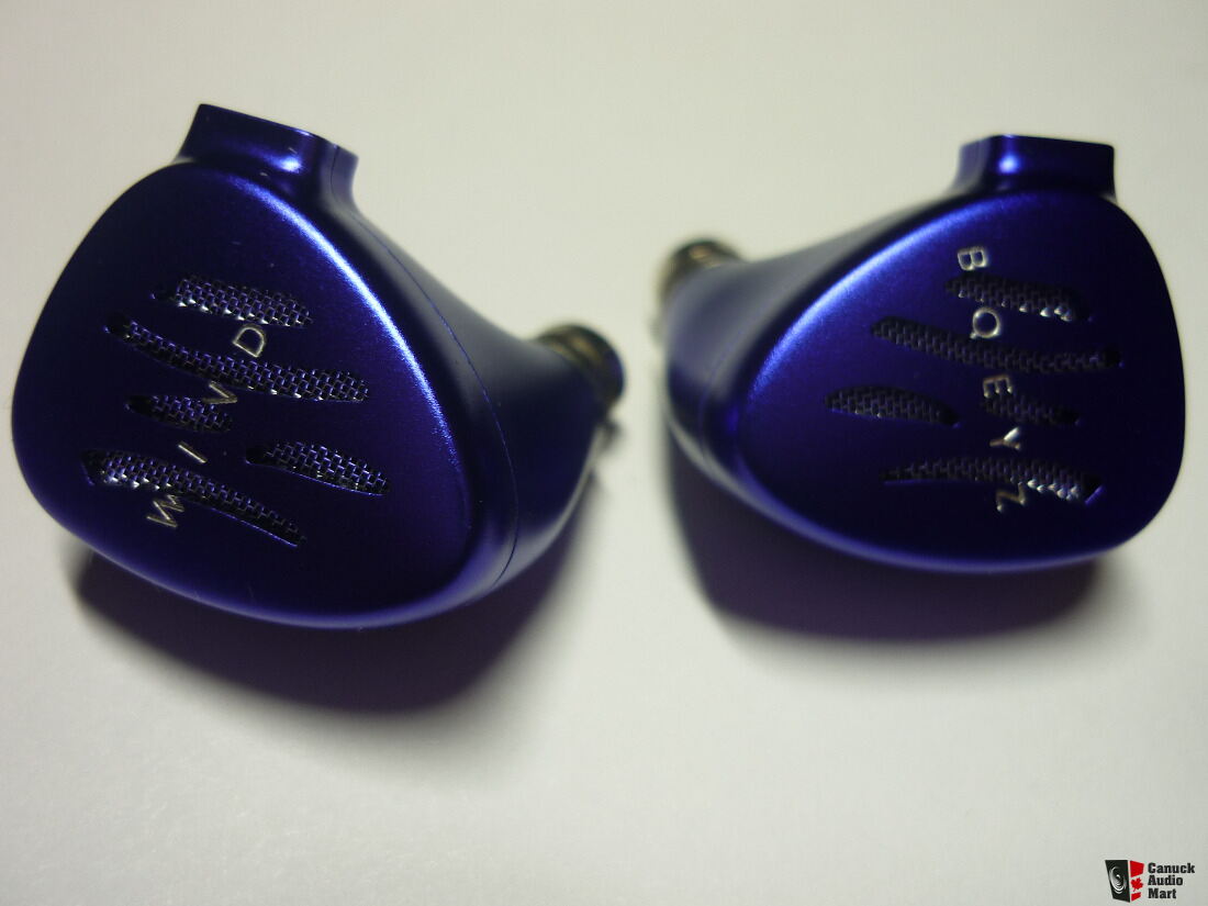 BQEYZ Wind Blue Excellent Condition Photo #5856862 - Canuck Audio Mart