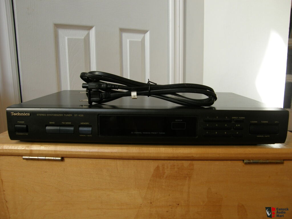 Technics ST-K55 Quartz Synthesized AM/FM Radio Stereo Tuner Photo ...