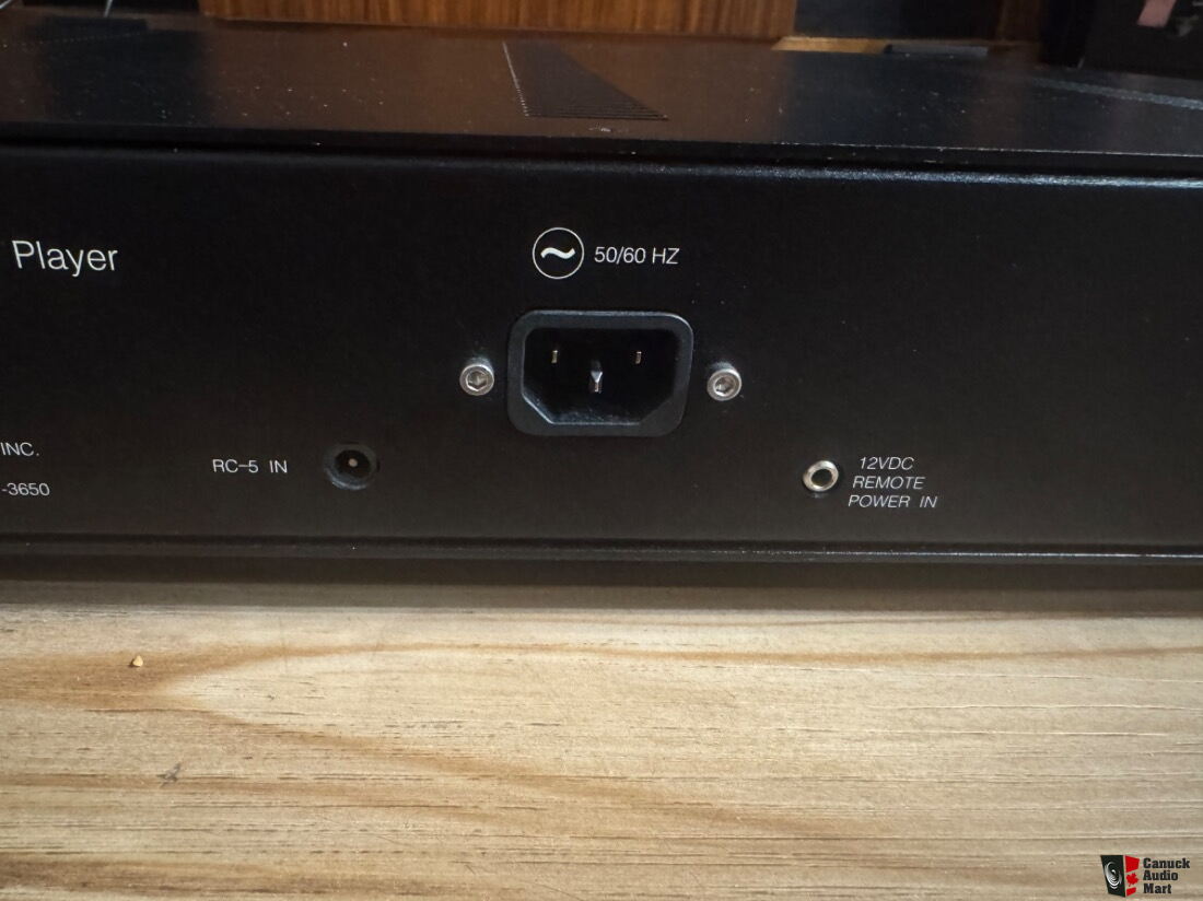 Krell KAV 250 CD player Photo #5860963 - Canuck Audio Mart