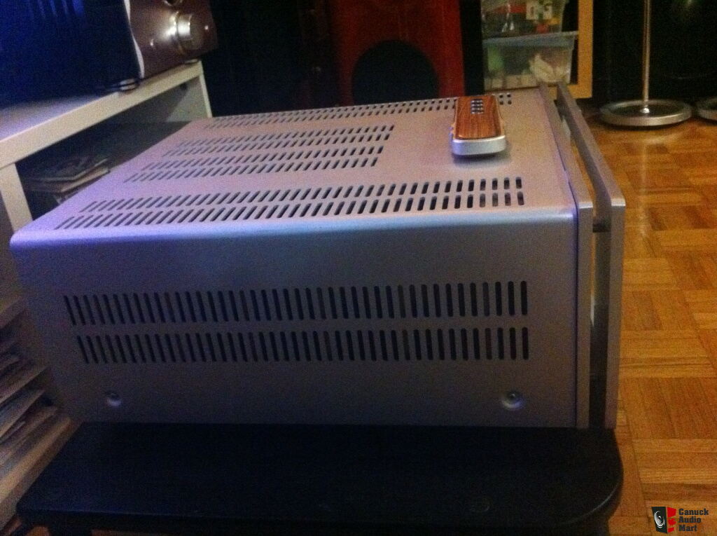 JungSon JA - 88D Class A Intergrated Power Amplifier Photo #586760 - US ...