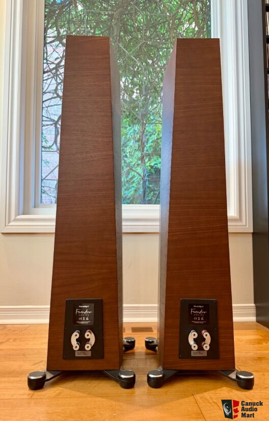 Paradigm Founder 80f in walnut Photo #5868640 - Canuck Audio Mart