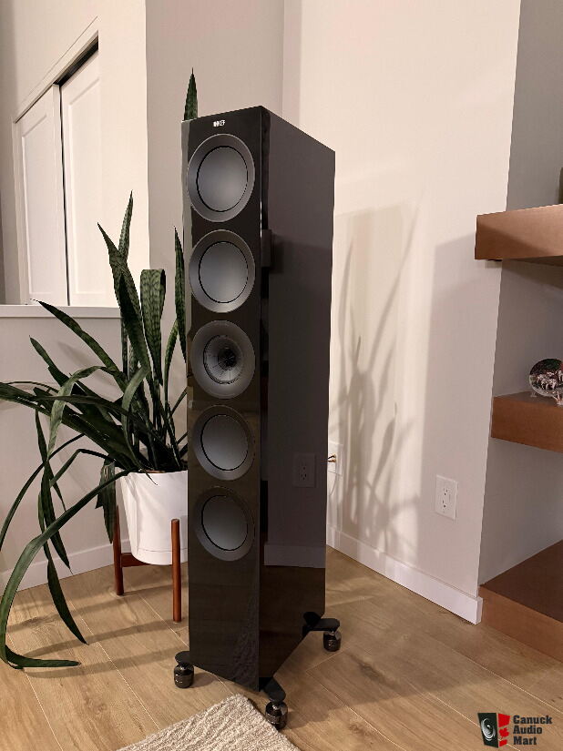 KEF R11 Meta (like new) - PRICE DROP - willing to drive halfway Photo ...