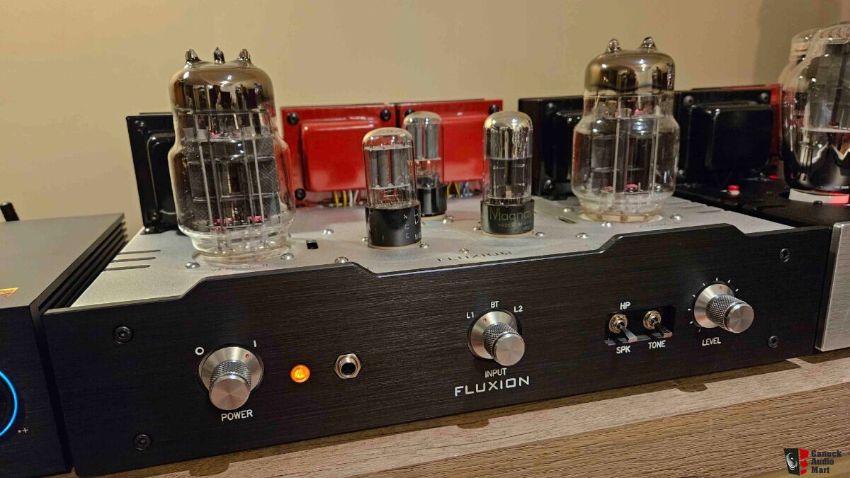 6C33C-B SE dual mono integrated / headphone amp A-331 Dealer Ad ...