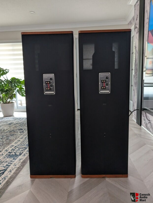 Vandersteen model 3 floor standing speakers like new condition Photo ...
