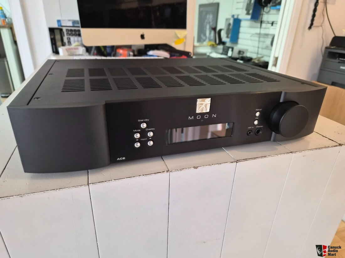 Moon ACE *Demo Unit Photo #5890557 - Canuck Audio Mart