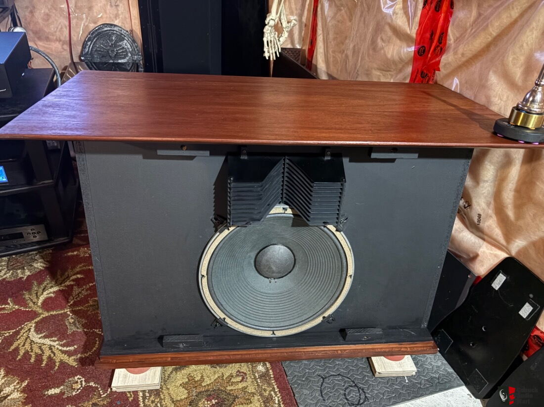 JBL C50 Photo #5897591 - Canuck Audio Mart