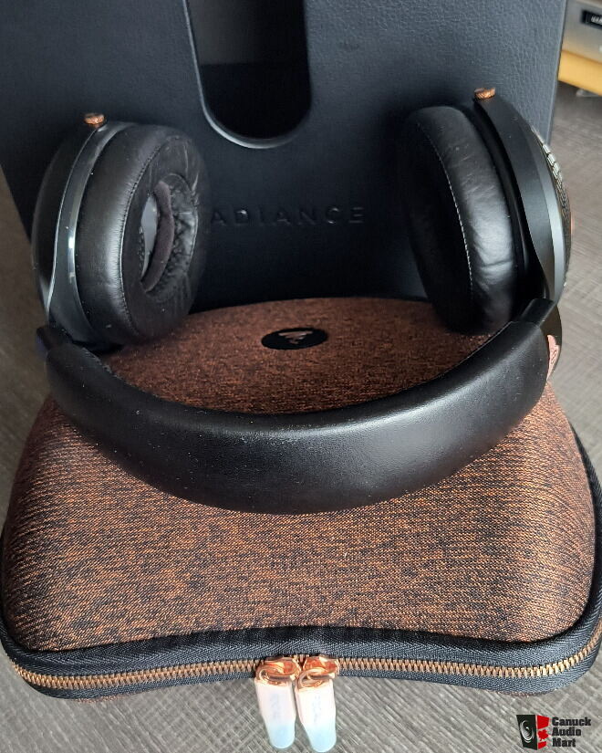 LIKE NEW Focal Radiance - Limited Edition Closed-Back by Bentley (w ...
