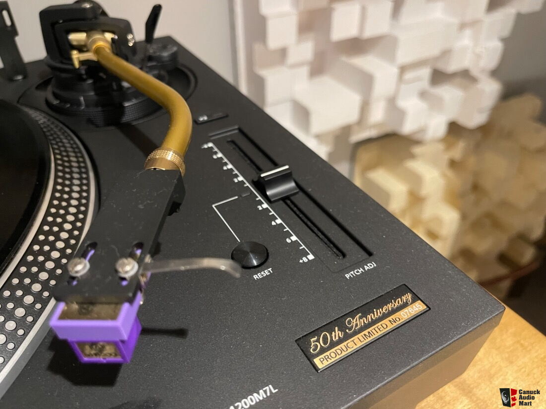 Technics SL1200 Limited Edition Photo #5911301 - Canuck Audio Mart