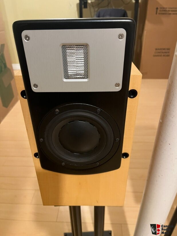 Red Rose R3 with stands Photo #5913688 - Canuck Audio Mart
