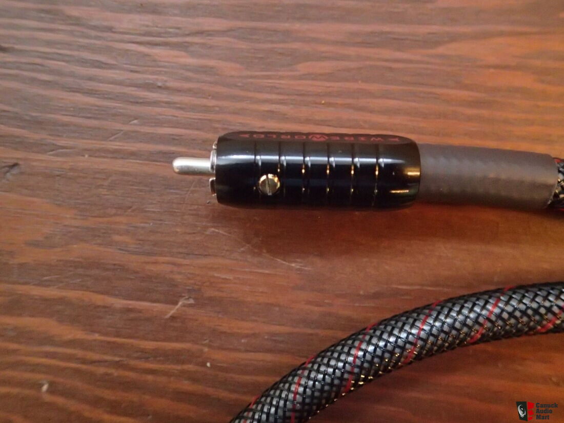Wire World Silver Starlight 8 Coaxial Digital Cable Photo #5917209 ...