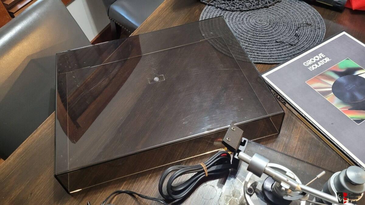 Oracle Mark I Turntable with Fidelity Research FR-54 tonearm and Grace ...