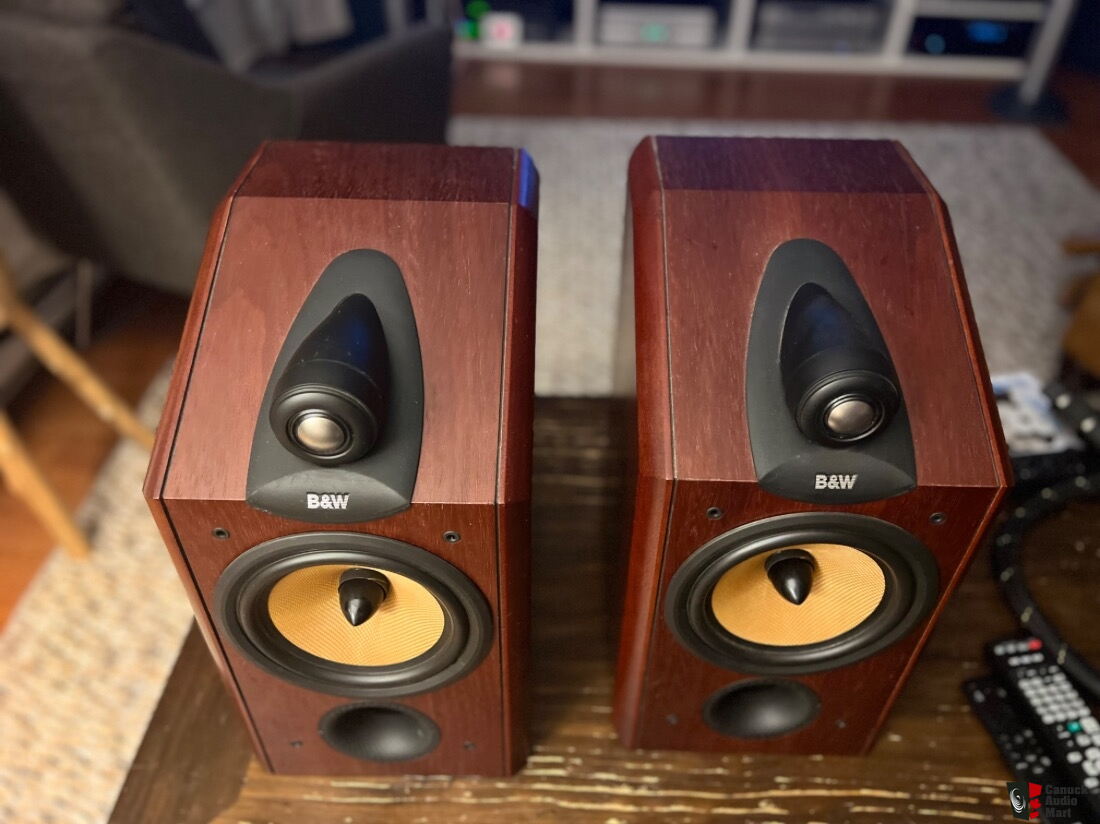 Bowers and Wilkins CDM 1NT (Nautilus tweeters) Bookshelf Speakers Photo ...