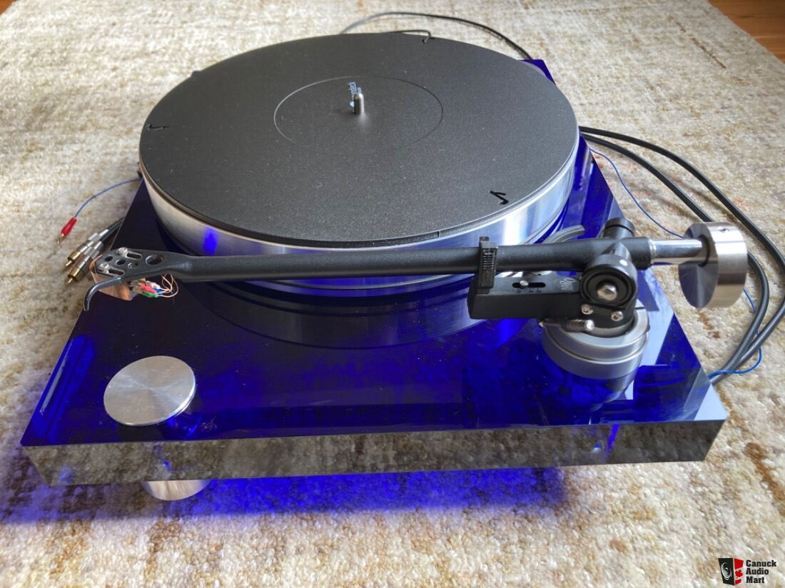 Rare Thorens TD 2030 Translucent Blue Plinth c/w TP 300 arm Photo ...
