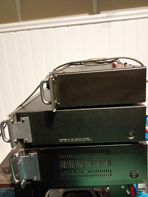 Carver Audio System Photo #5935859 - Canuck Audio Mart