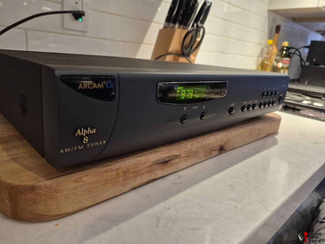 Arcam Alpha system. In excellent condition Photo #5937286 - Canuck ...