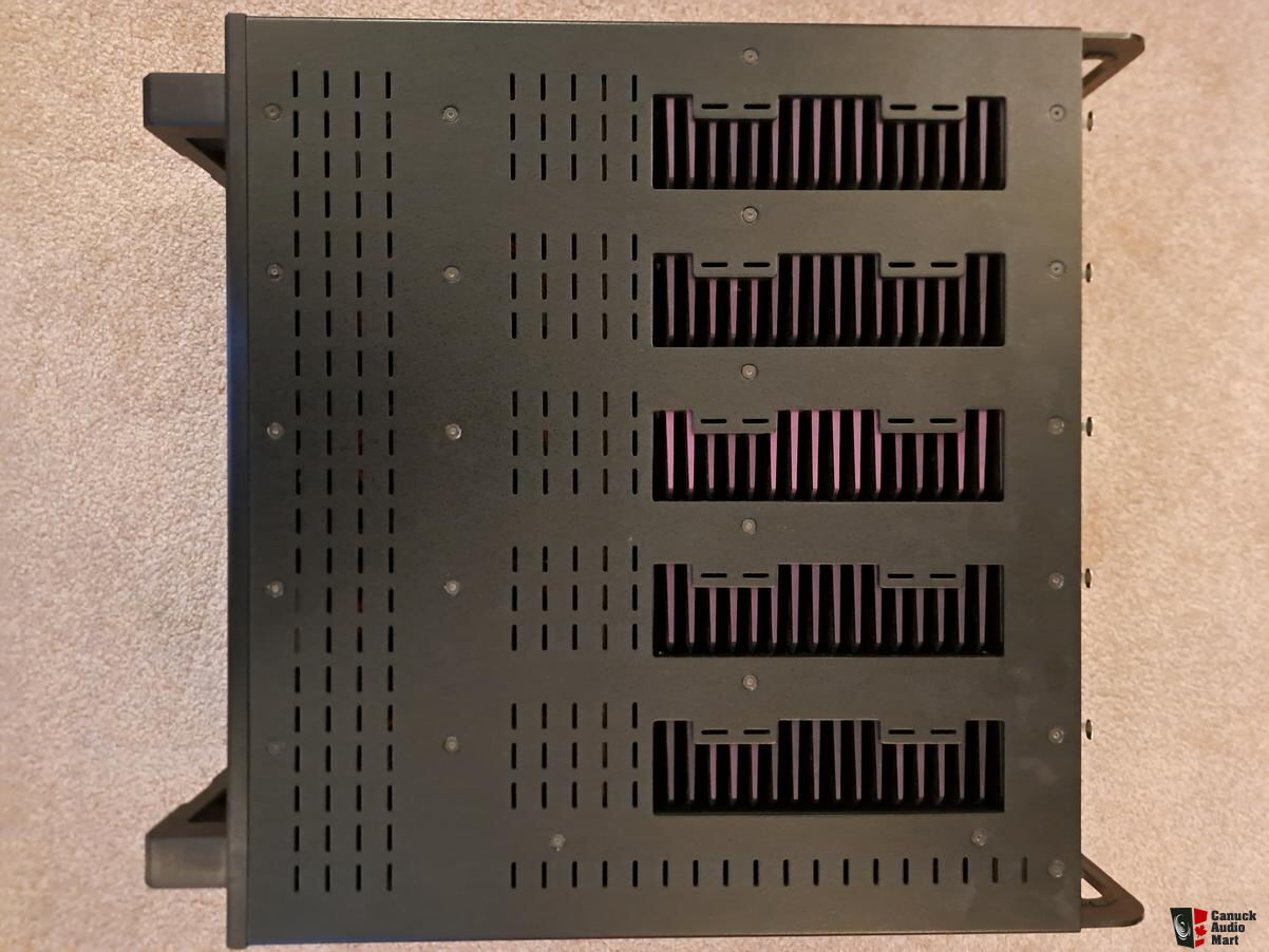 Bryston 9b sst 5 channel amp Photo #5942001 - Canuck Audio Mart