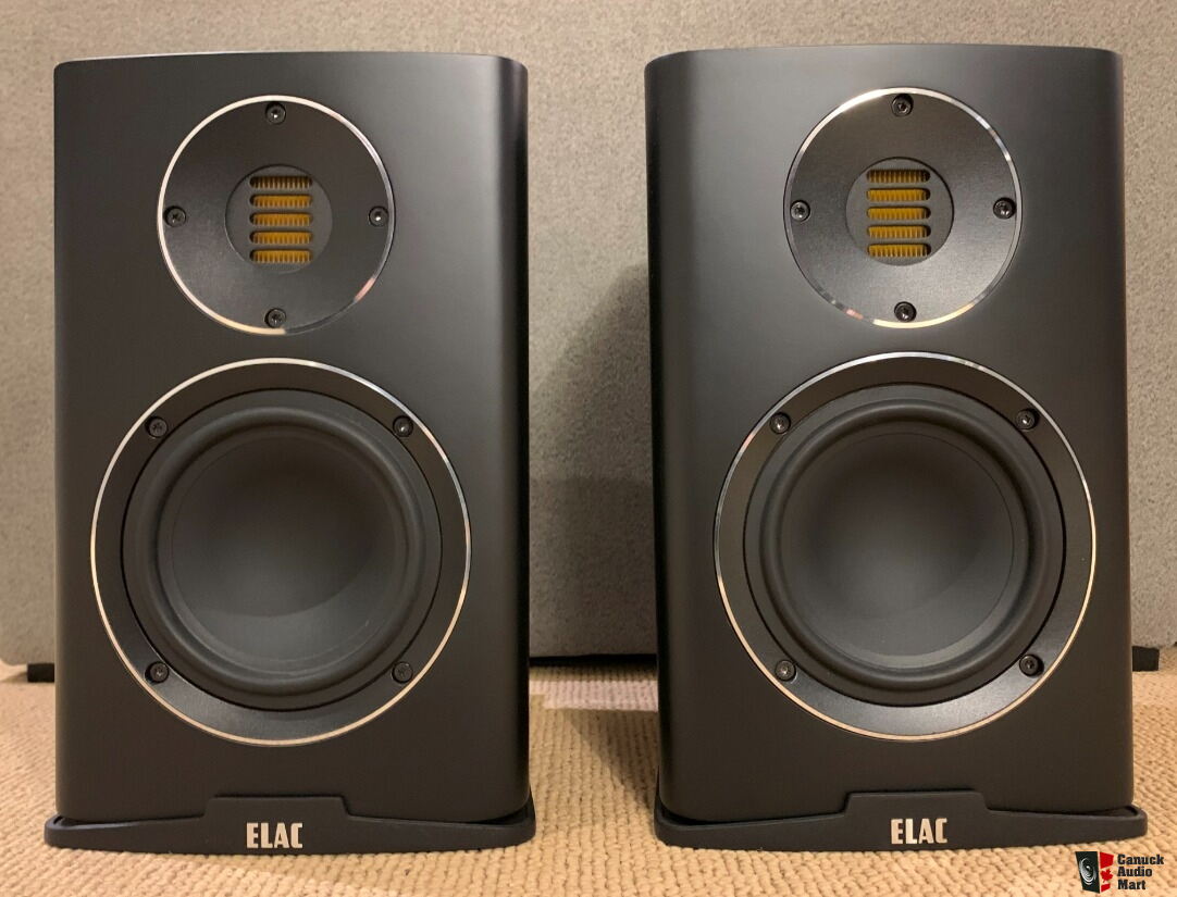 ELAC Carina BS243.4 Bookshelf Speakers Photo #5942569 - Canuck Audio Mart
