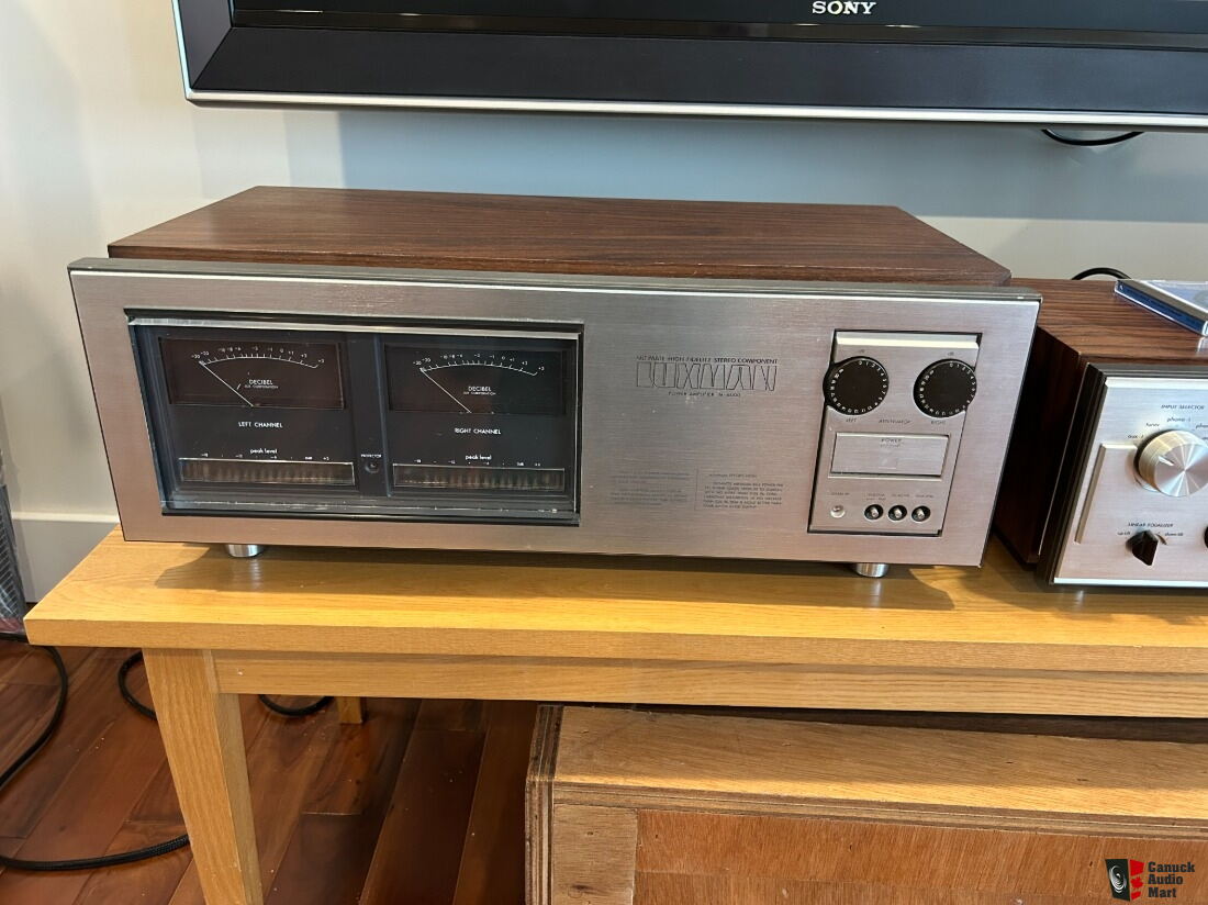 Luxman M-6000 amp, C-1010 Preamp, tuner Photo #5944001 - Canuck Audio Mart