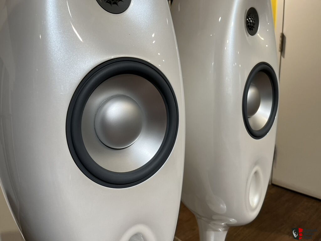 Vivid Audio Oval V1.5SE Speakers (Pearl White): Excellent Trade-In; 90 ...