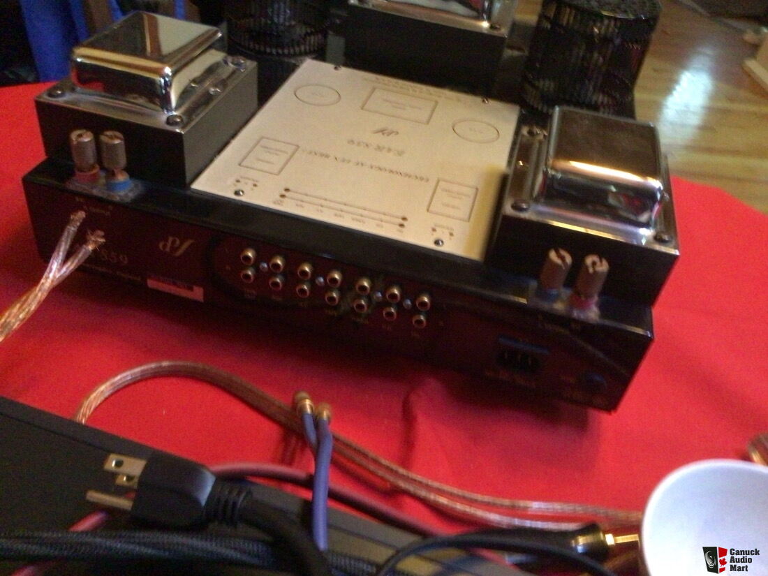 Ear Yoshino 859 tube receiver Photo #5945830 - Canuck Audio Mart