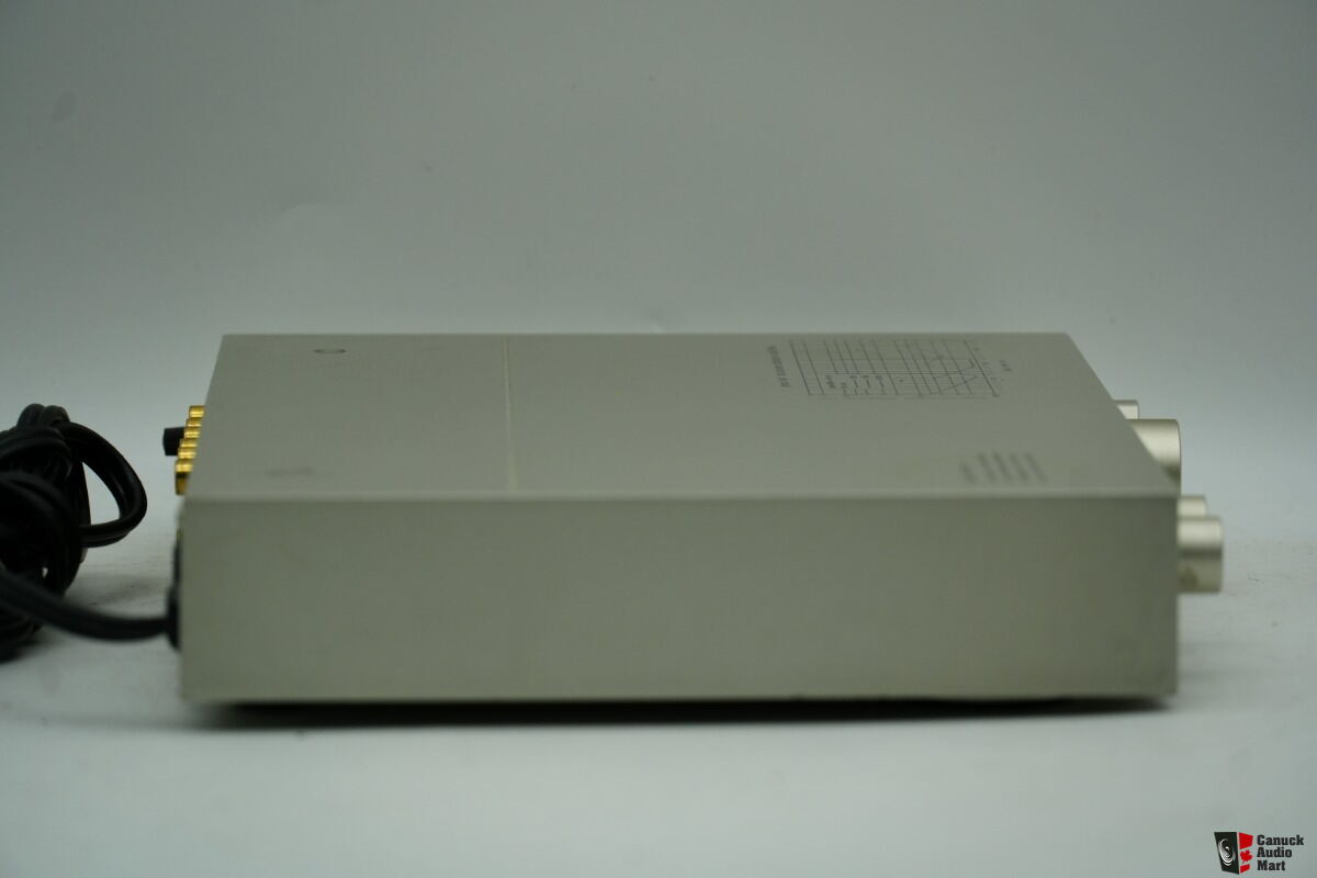 Technics Stereo Preamplifier (SU-C01) Photo #5946475 - Canuck Audio Mart