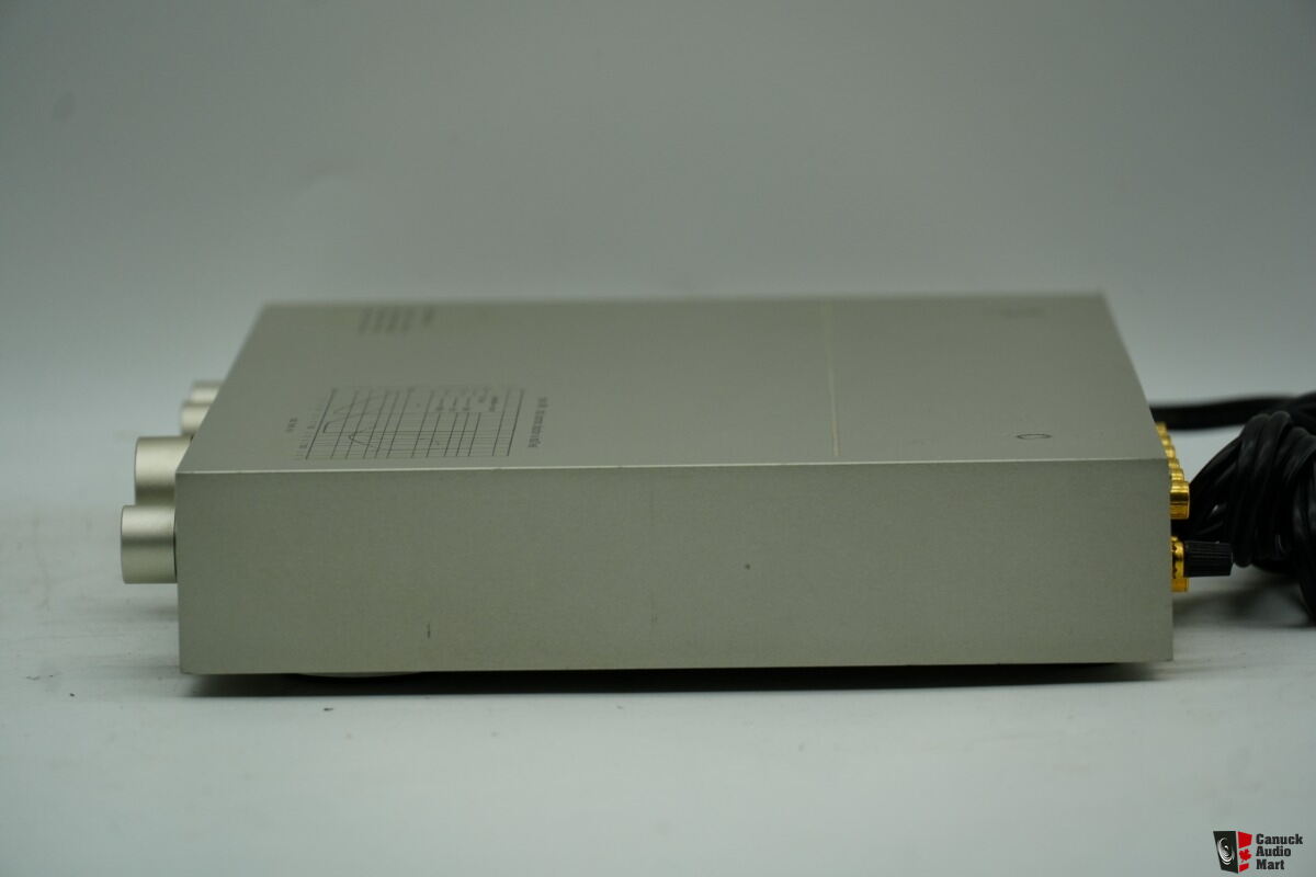 Technics Stereo Preamplifier (SU-C01) Photo #5946475 - Canuck Audio Mart