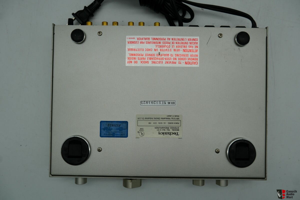 Technics Stereo Preamplifier (SU-C01) Photo #5946475 - Canuck Audio Mart