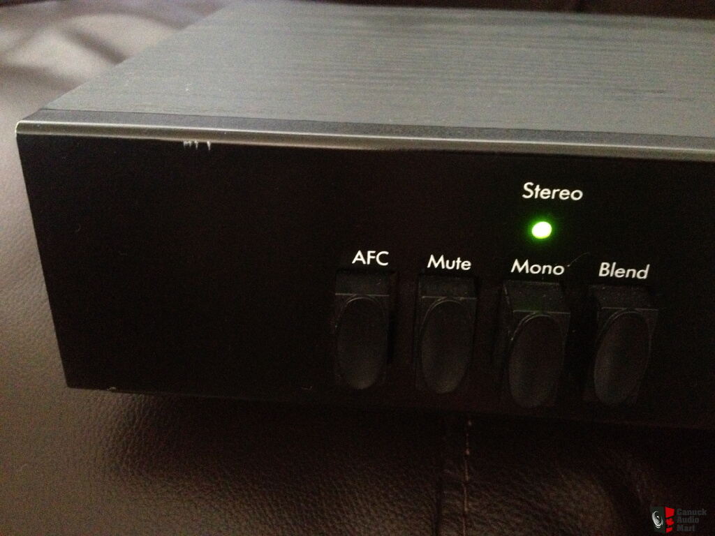 Creek Cas 3040 FM Tuner Mint / SOLD Photo #594993 - Canuck Audio Mart
