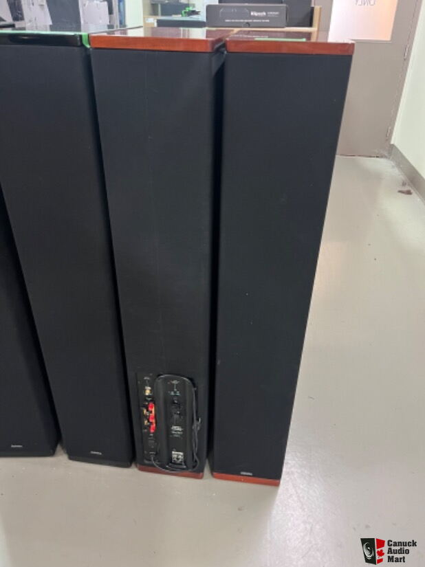 DEFINITIVE TECHNOLOGY BP2000 Speakers: Excellent Trade-In; 90 Day acX ...