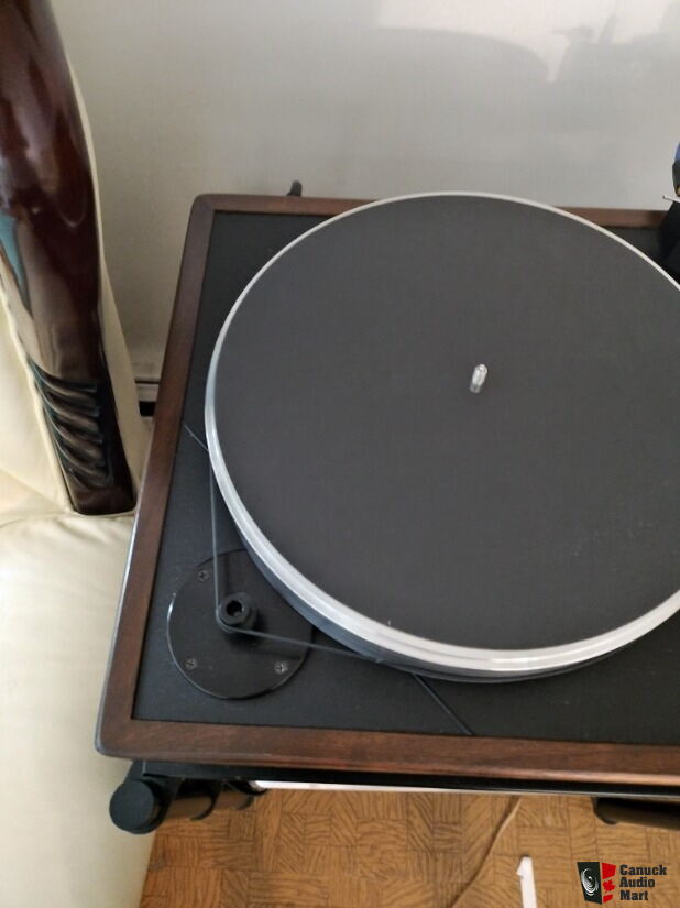 VPI 30th Anniversary Classic Turntable with JMW-10.5 Tonearm- Hamilton ...