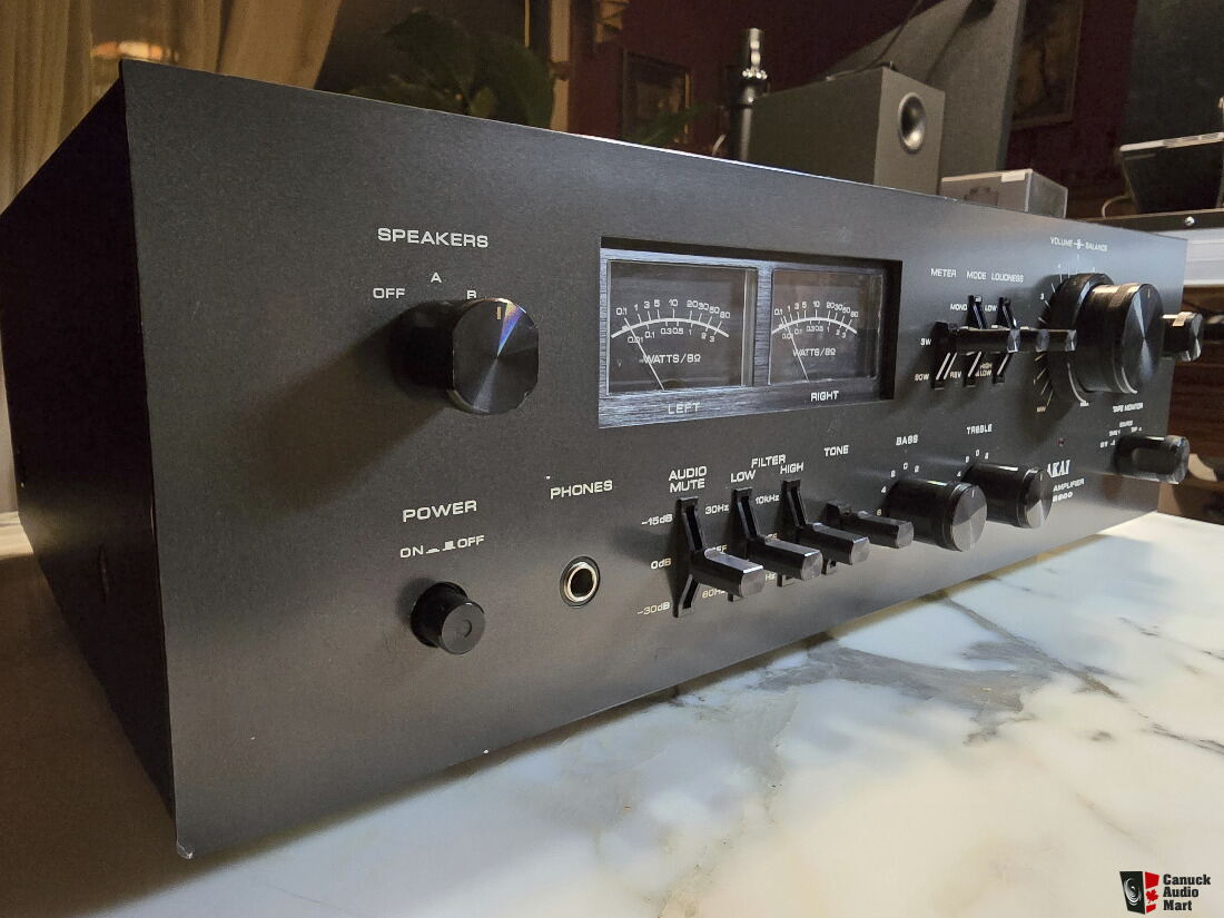 Akai AM-2600 Integrated Amplifier Black + Tuner Free Photo #5955119 ...