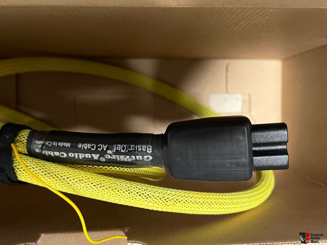 Gutwire Basic Clef Power Cord 1.7 Meter For Sale - Canuck Audio Mart