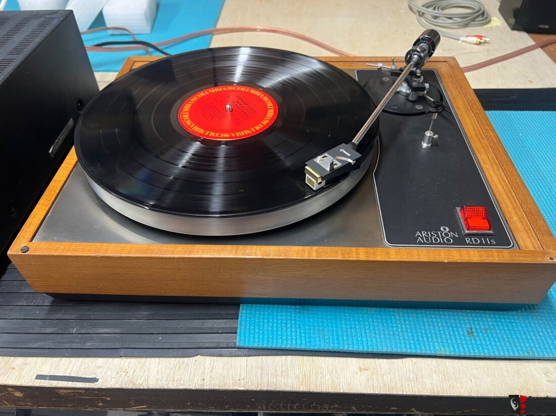 Ariston RD11S great turntable Photo #5969663 - Canuck Audio Mart