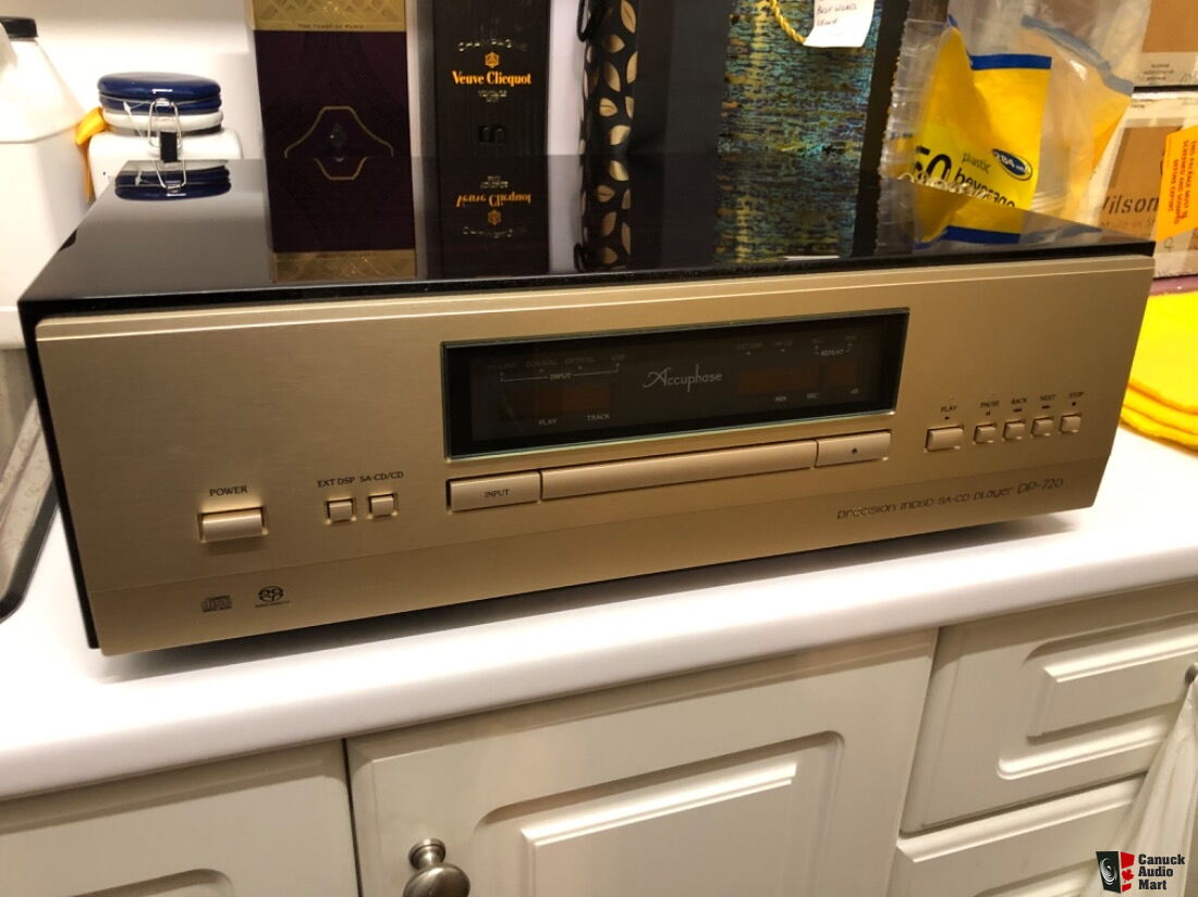 Accuphase DP-720 Precision MDSD SA-CD Player Photo #5970873 - Canuck ...
