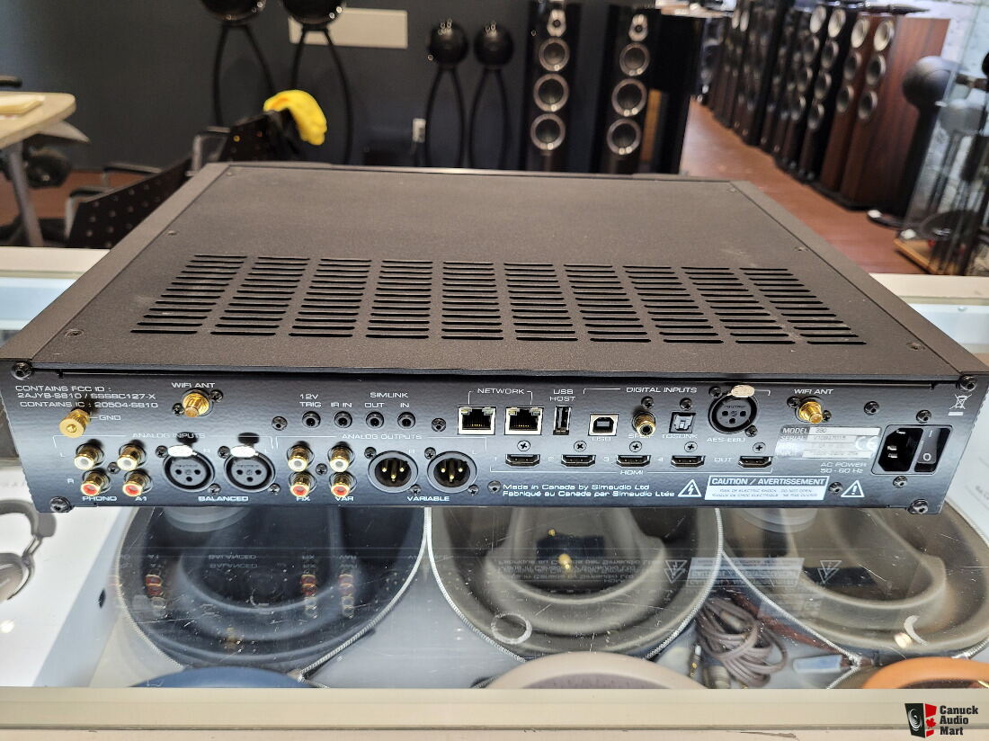 Moon 390 , Network Player / Preamp Photo #5971173 - Canuck Audio Mart