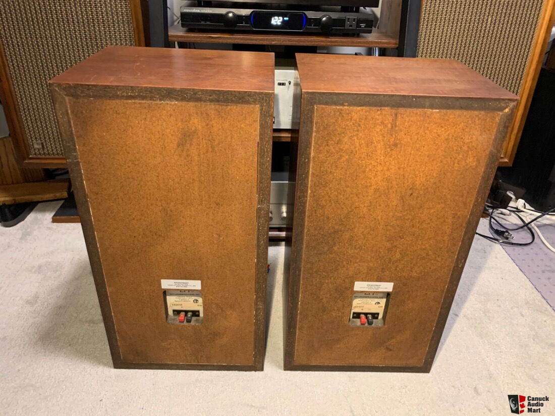 Epicure EPI M100 Bookshelf Speakers (USA) Photo #5974172 - Canuck Audio ...