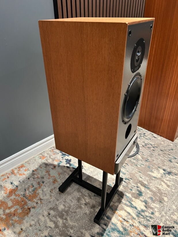Paradigm export monitor ii Photo #5975651 - Canuck Audio Mart
