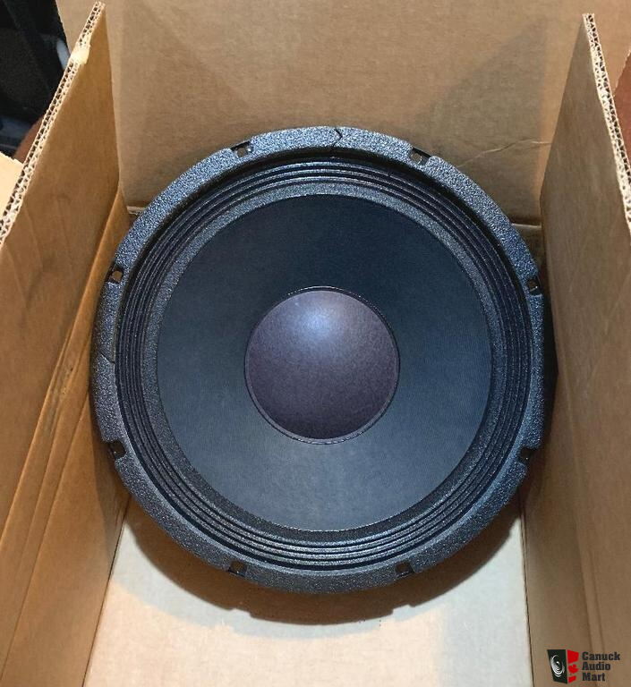 BASS guitar woofer Eminence Legend BP122 Photo #5976594 - Canuck Audio Mart