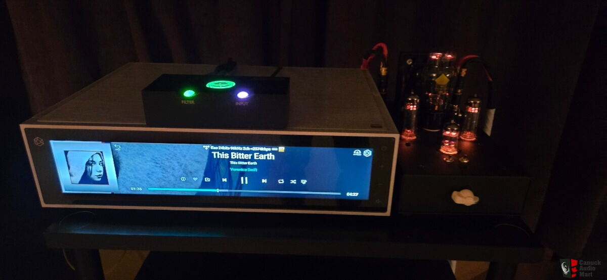 Chord Cutest Dac with IFI power Supply Photo #5976658 - Canuck Audio Mart