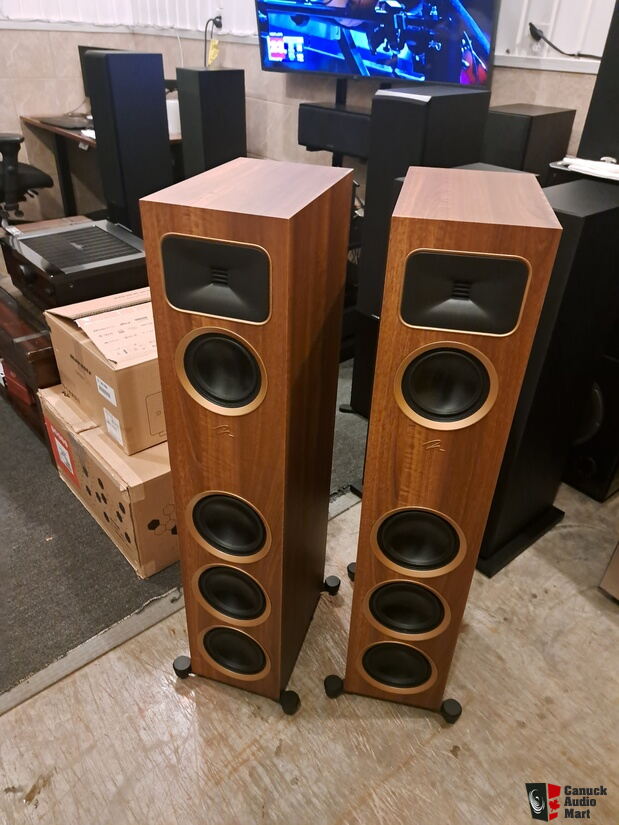 Martin Logan Motion Foundation F2. $1599 Photo #5978010 - Canuck Audio Mart