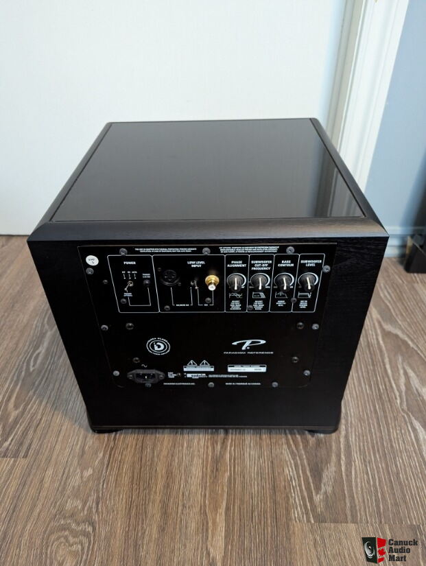 Paradigm Seismic 12 - ENDOMMAGÉ / DAMAGED Photo #5983326 - Canuck Audio ...