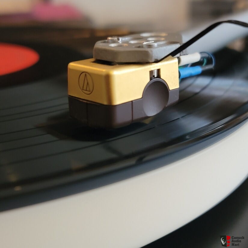 Rega P9 Vinyl Records Player Turntable Photo #5986473 - US Audio Mart