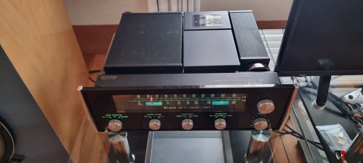 Tuner Mcintosh MR74 Photo #5986684 - Canuck Audio Mart
