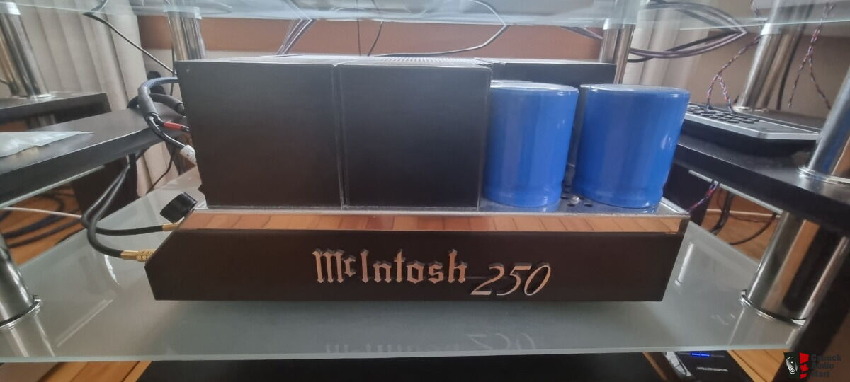 Ampli Mcintosh MC 250 For Sale - Canuck Audio Mart