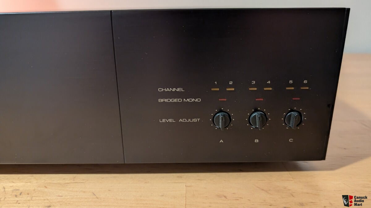 Rotel RB-956AX 6 Channel power amplifier Photo #5987382 - Canuck Audio Mart