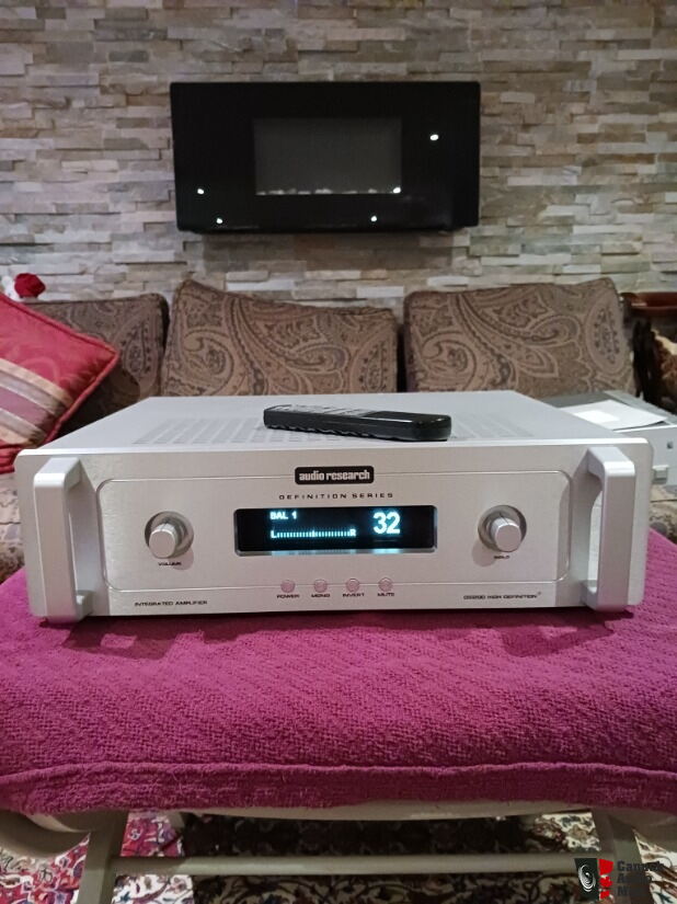 Audio Research DSI 200 High Definition Integrated Amplifier M.S.R.P ...