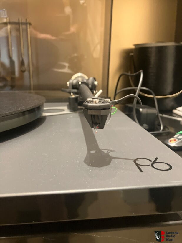 Rega p6 turntable Photo #5988601 - Canuck Audio Mart