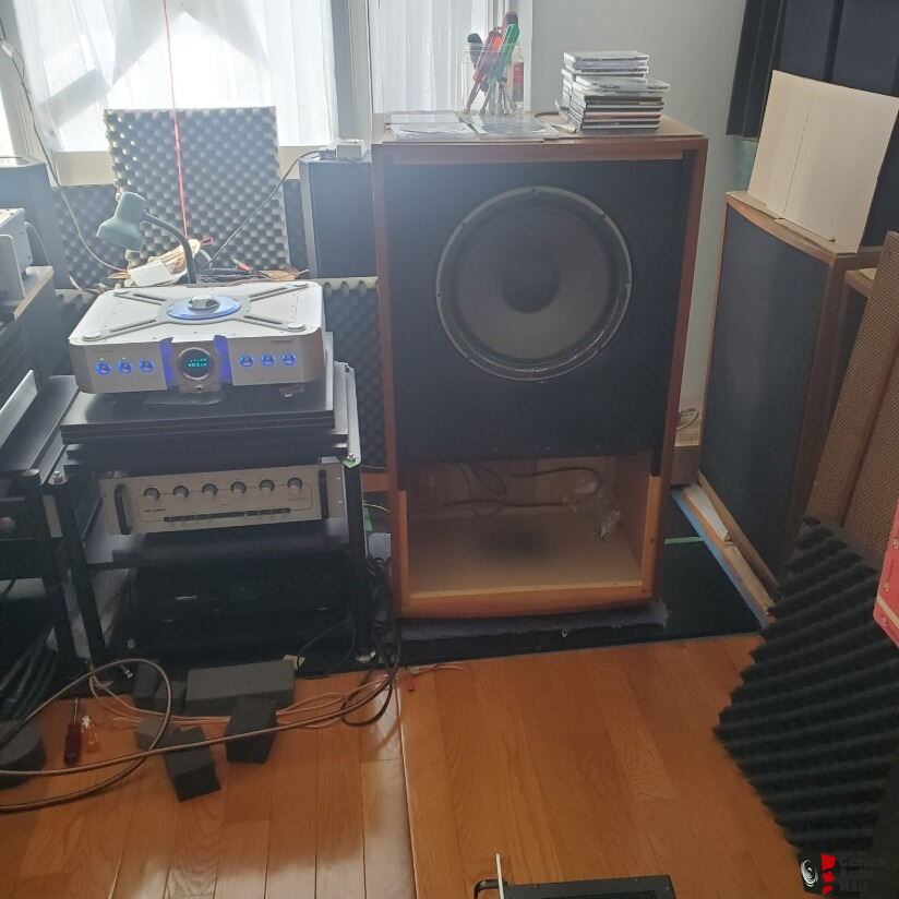 Tannoy 15" Gold in Tannoy GRF Rectangular cabinets // Original Photo ...